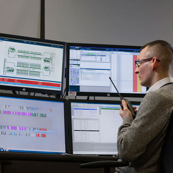 Material Flow Control System for Retail | BEUMER Group