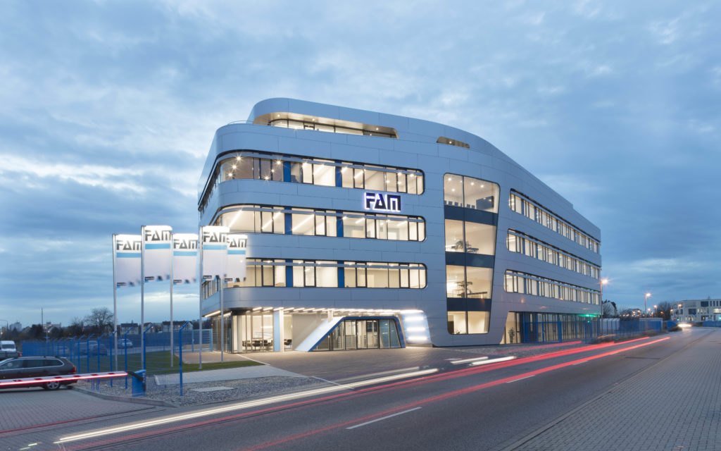 BEUMER Group refuerza su posición en el sector de la tecnología de ...