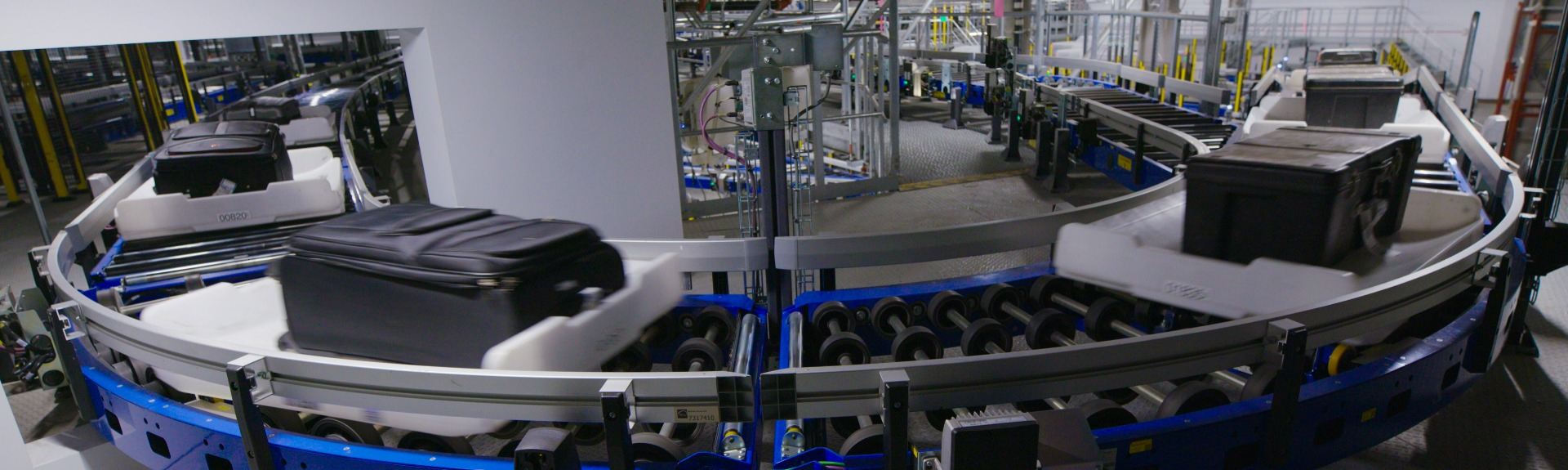 What Does a Baggage Handling System Cost? How to Calculate It