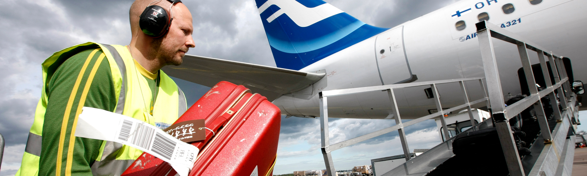 Biometric bag IDs: a future without tags - BEUMER Group