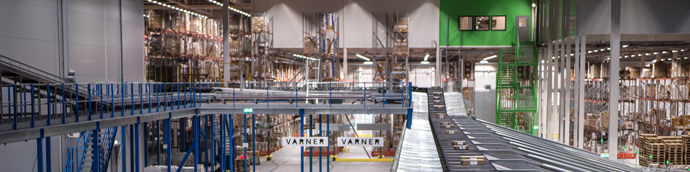 Loop sortation: The flexible backbone between DC processes - BEUMER Group