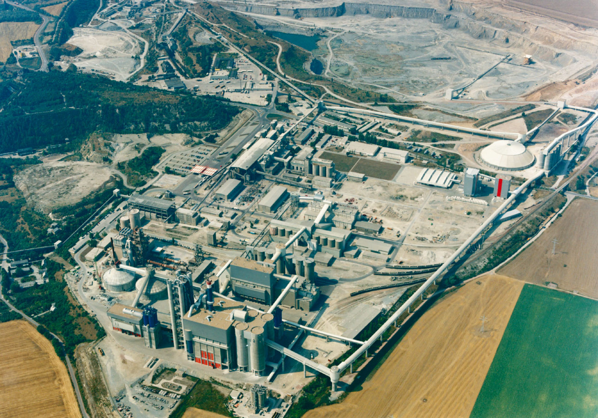 Cement / AFR Industrial System Solutions - BEUMER Group