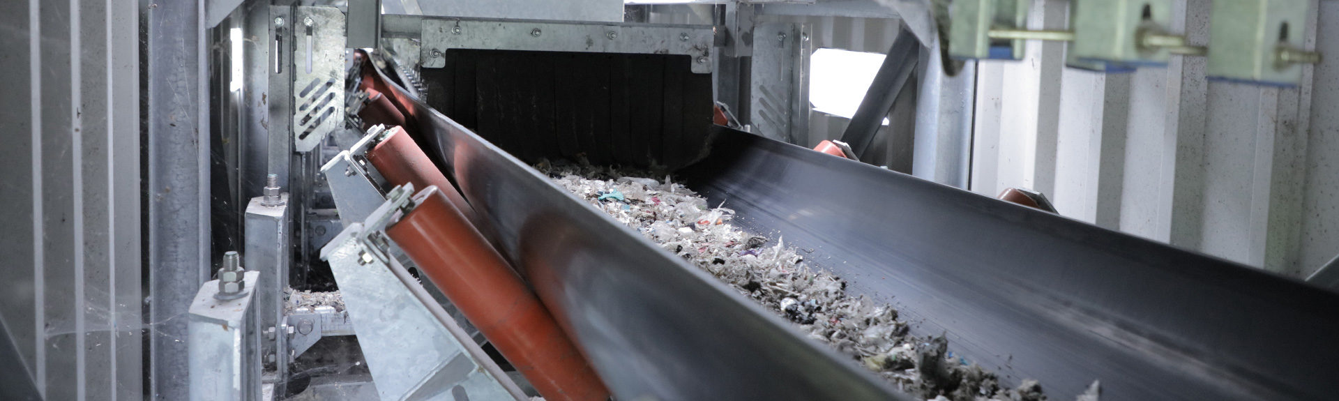 Alternative Fuels for Re-Use in Cement Plants - BEUMER Group
