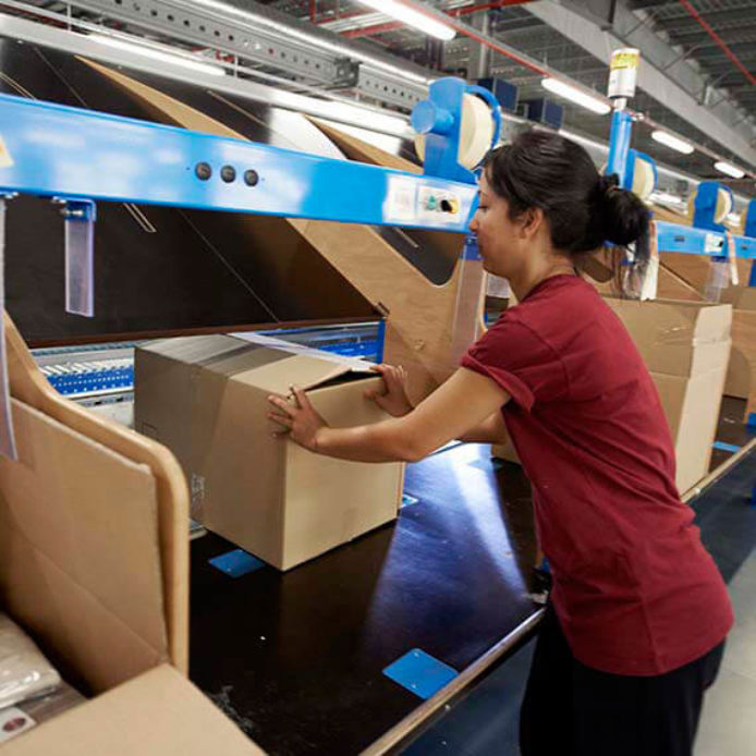 Fashion Logistics Solutions | BEUMER Group