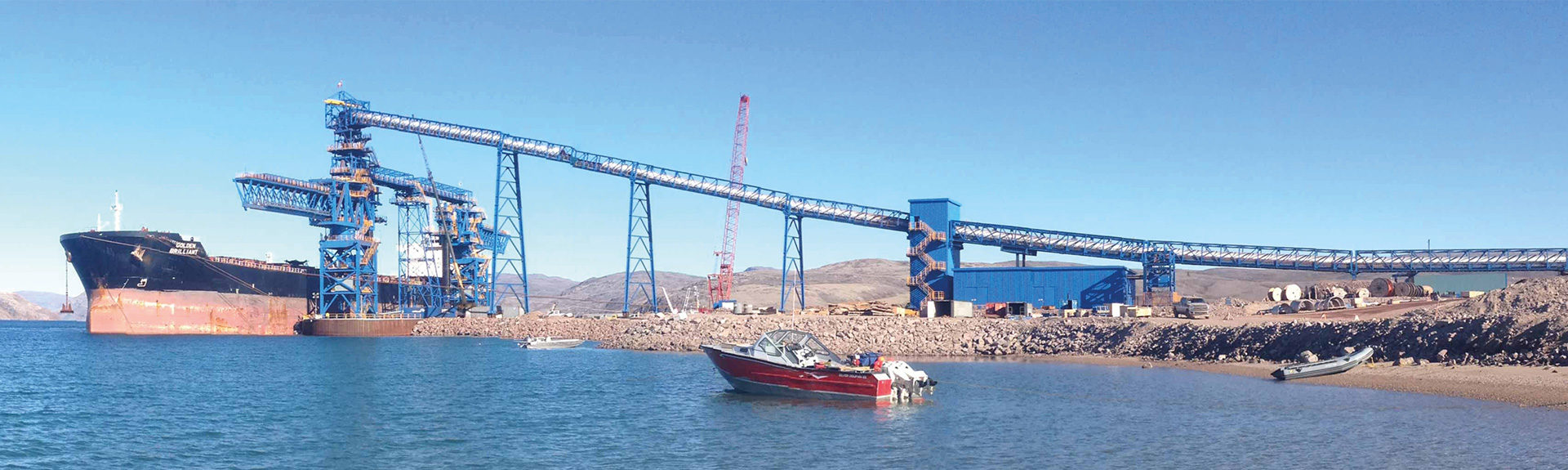 Ship Loaders for Bulk Material Handling | BEUMER & FAM