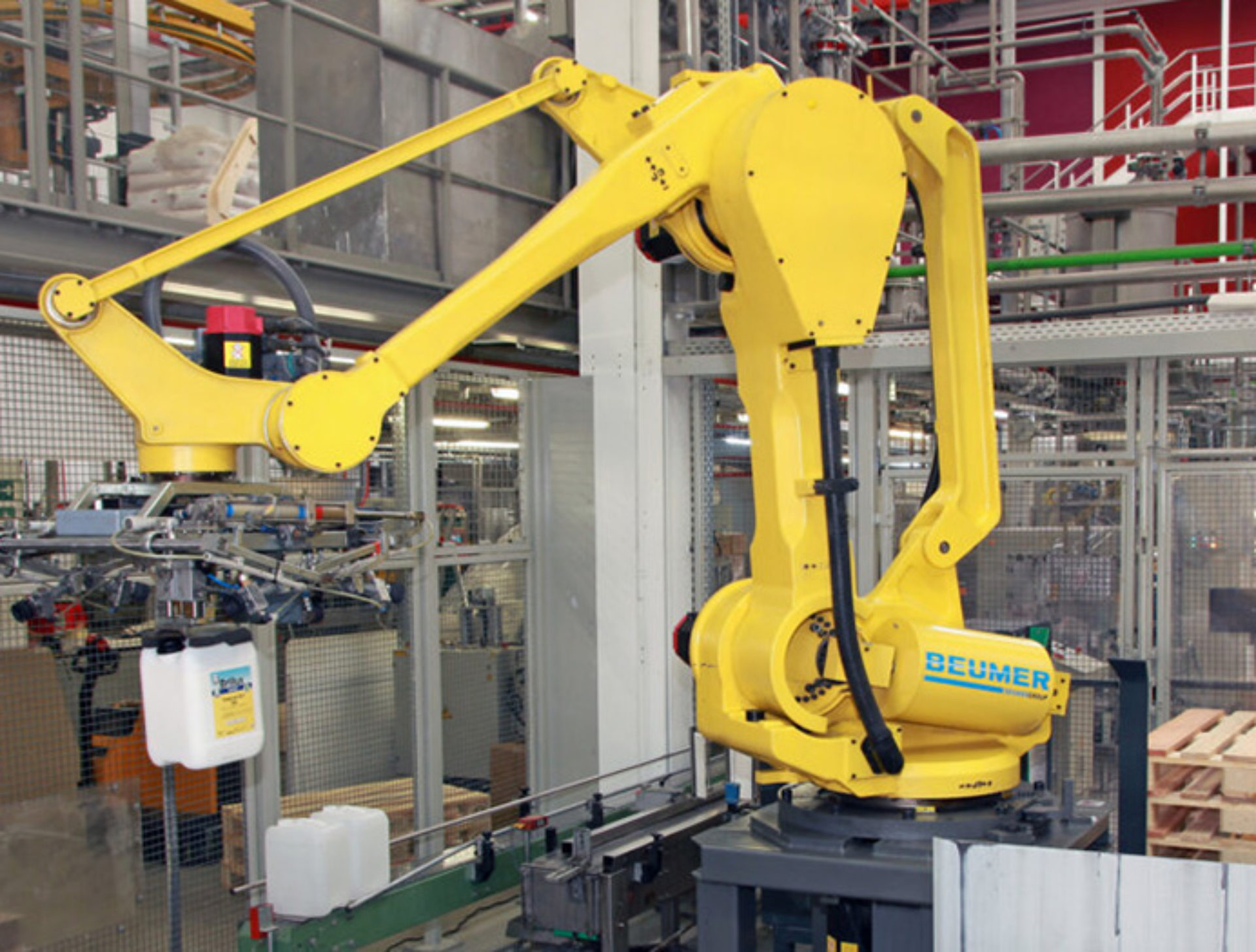Robotic Palletisers - BEUMER robotpac® System