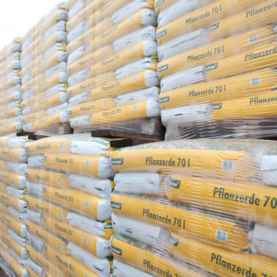 BG Cross-Belt Sorter for Logistics | Beumer Group