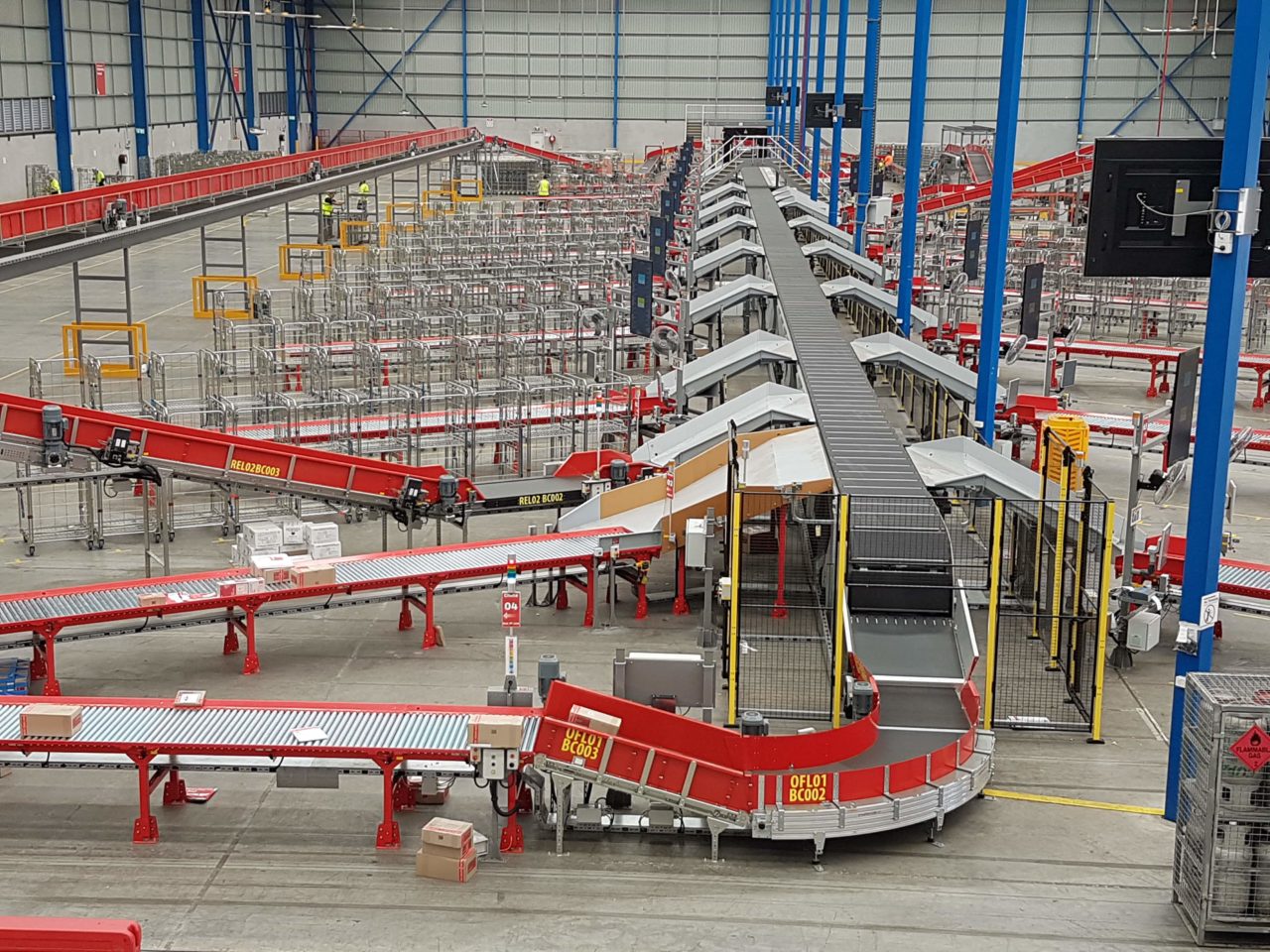 Parcel+Post Expo - CEP solutions - BEUMER Group