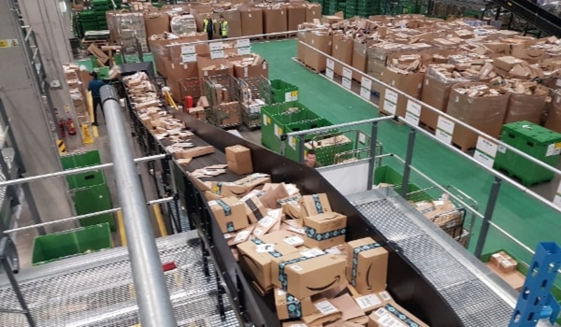 Pouch System: Solving Duty Parcel Issues for Cross-Border Customs