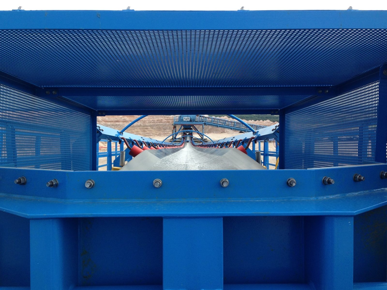 Smart Bulk Material Handling - BEUMER Group