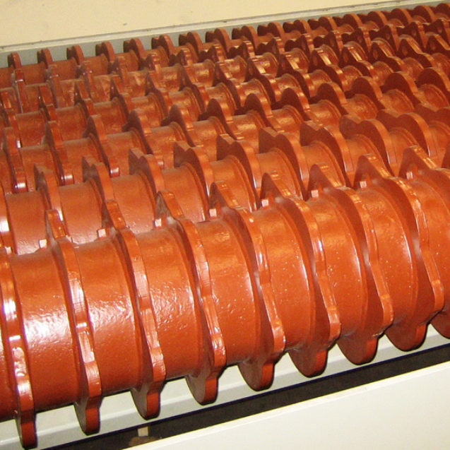 FAM Apron Feeders for Bulk Material Handling | BEUMER Group