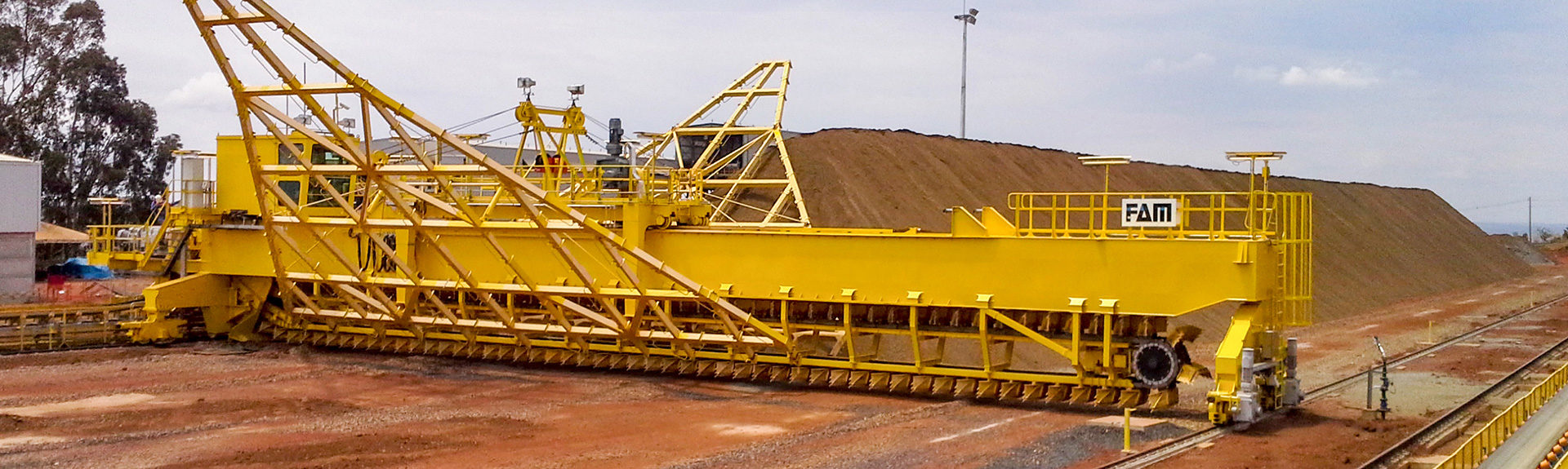 FAM Bridge-Type Reclaimers | BEUMER Group