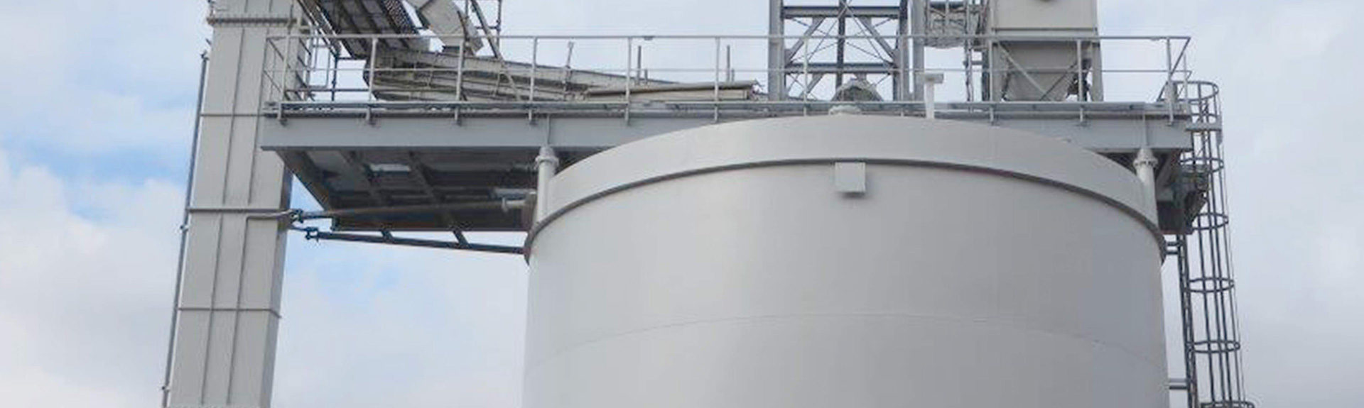 Bulk Storage Systems: Bunkers & Silos | BEUMER