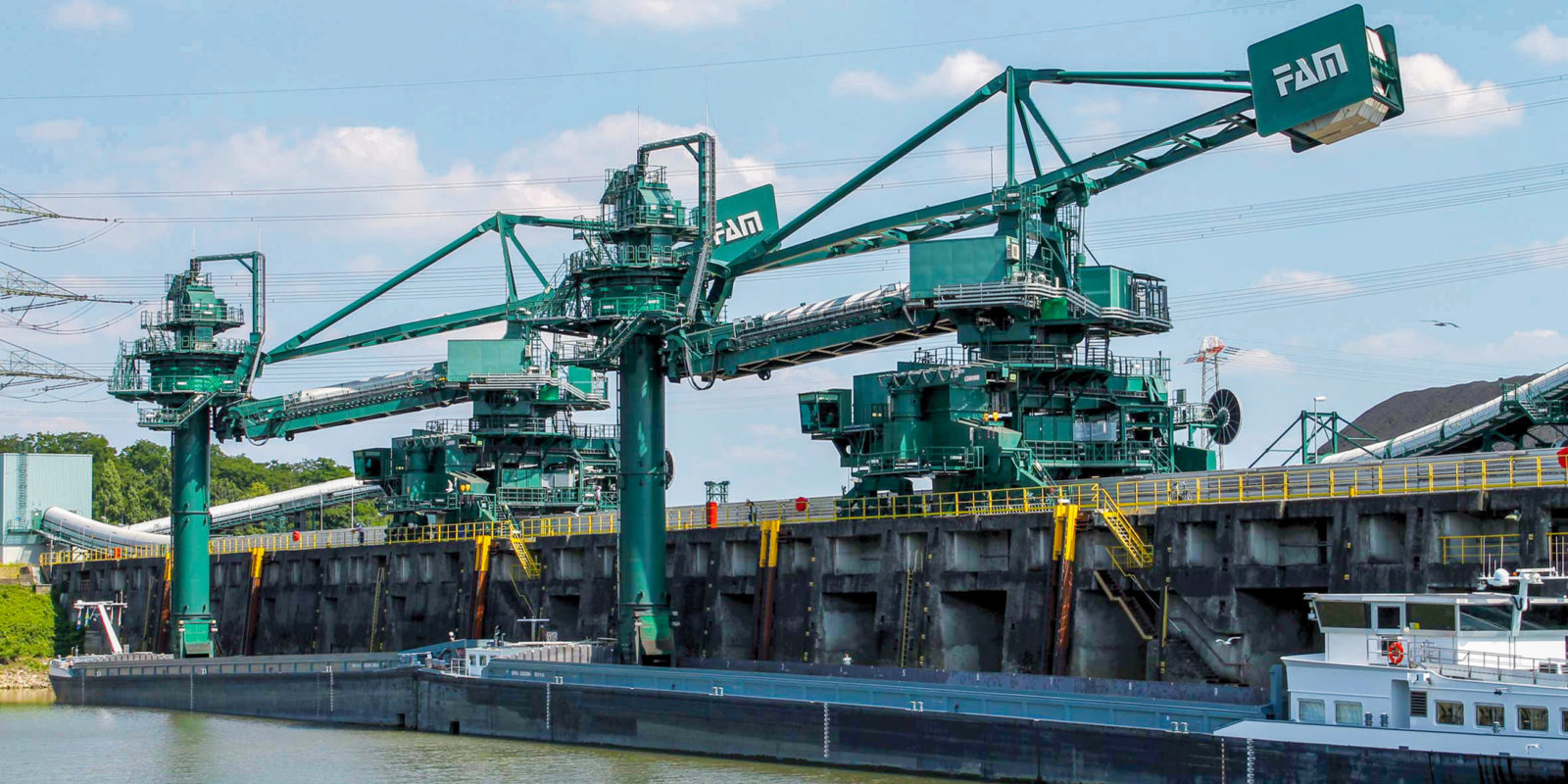 FAM Continuous Ship Unloaders | BEUMER Group