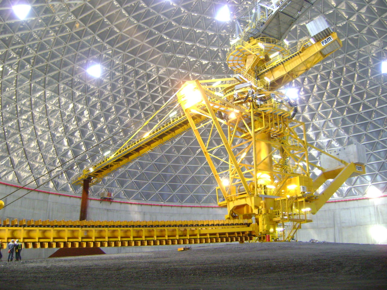 FAM Circular Stacker-Reclaimers | BEUMER Group