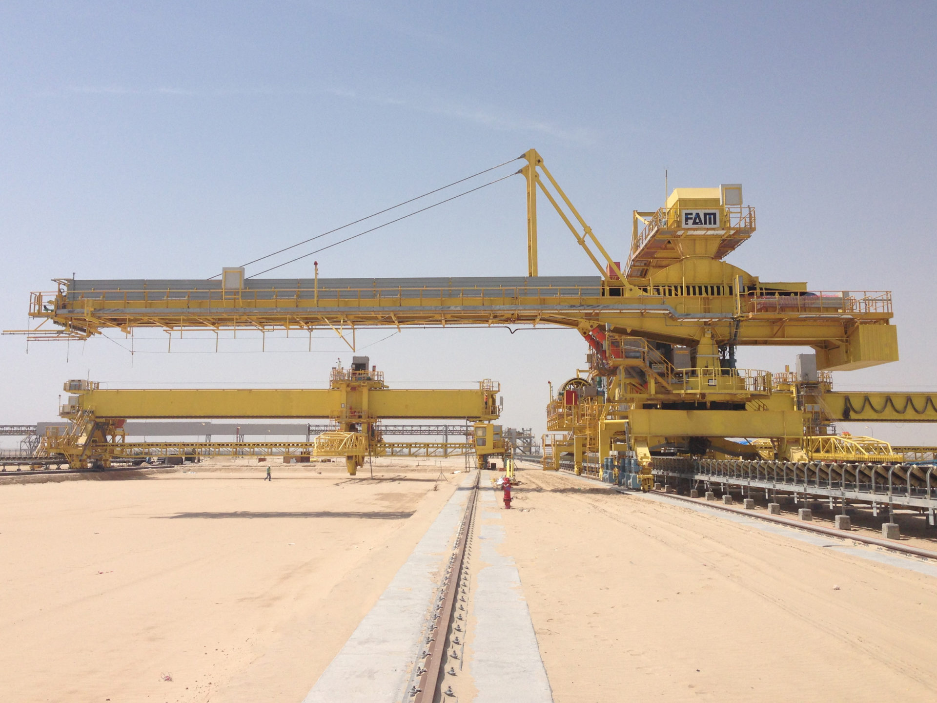 FAM Stackers for Bulk Material Handling | BEUMER Group