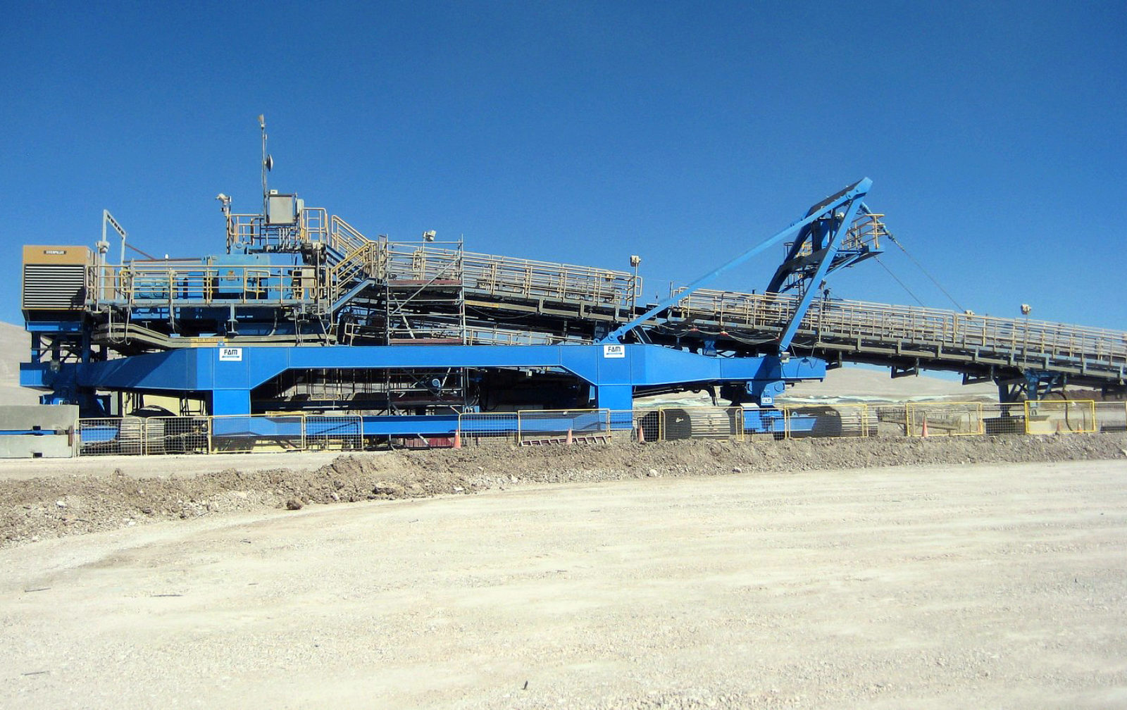 FAM Transport Crawlers for Mining | BEUMER Group