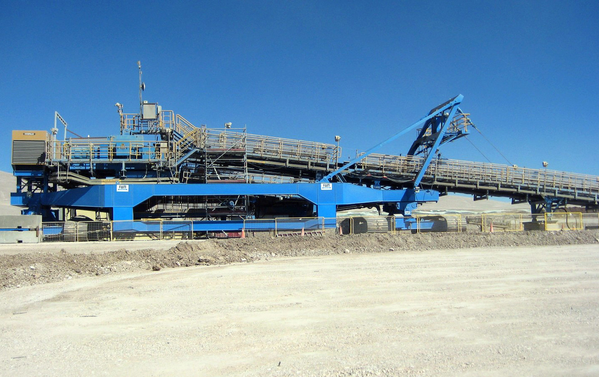 FAM Transport Crawlers for Mining | BEUMER Group