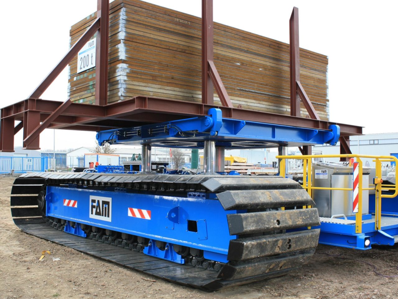 FAM Transport Crawlers for Mining | BEUMER Group