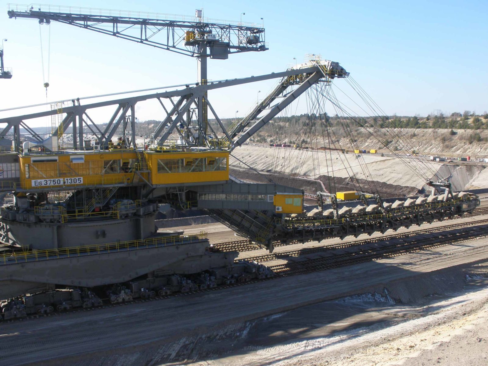 FAM Bucket Chain Excavators | BEUMER Group