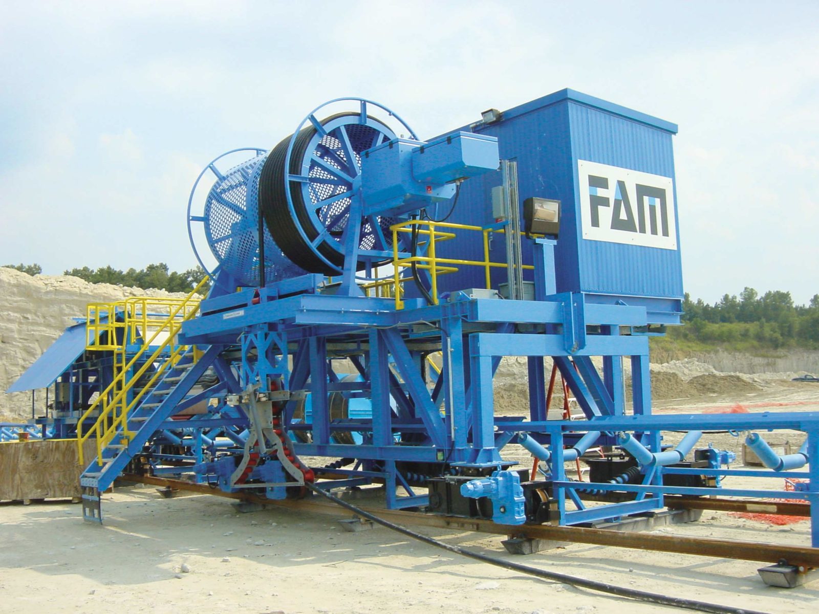 FAM Cable Reel Cars for Mining | BEUMER Group