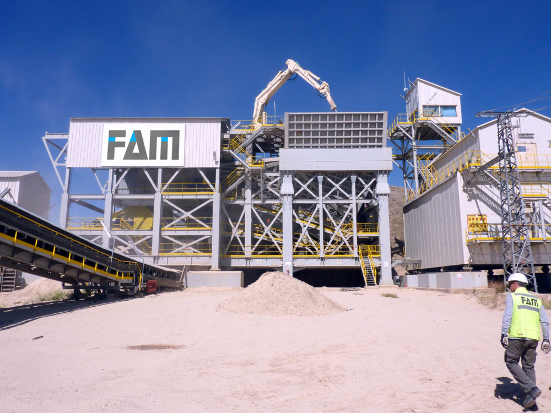 In-Pit Crushing Systems - BEUMER Group