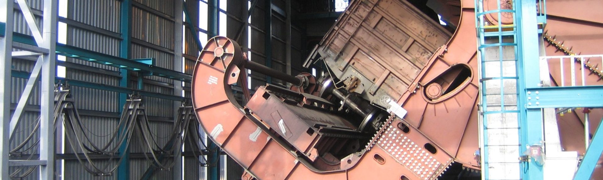 Smart Wagon Unloading Systems - BEUMER Group