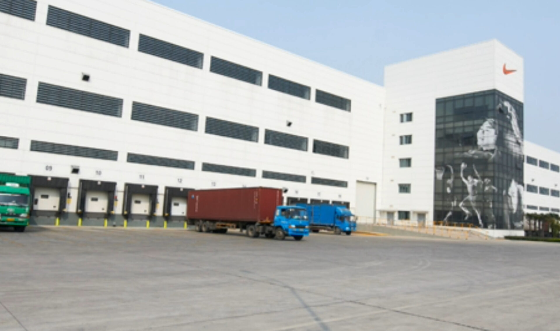 Warehouse & Distribution Knowledge Hub - BEUMER Group