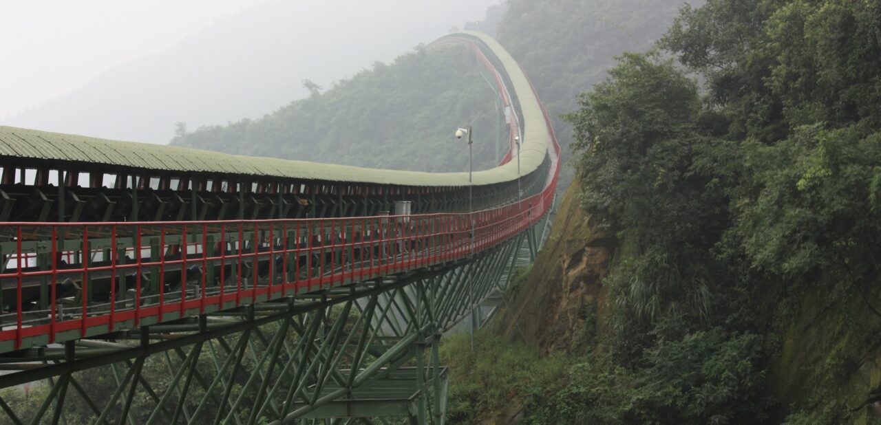 Selecting the right overland conveying technology to improve cement ...