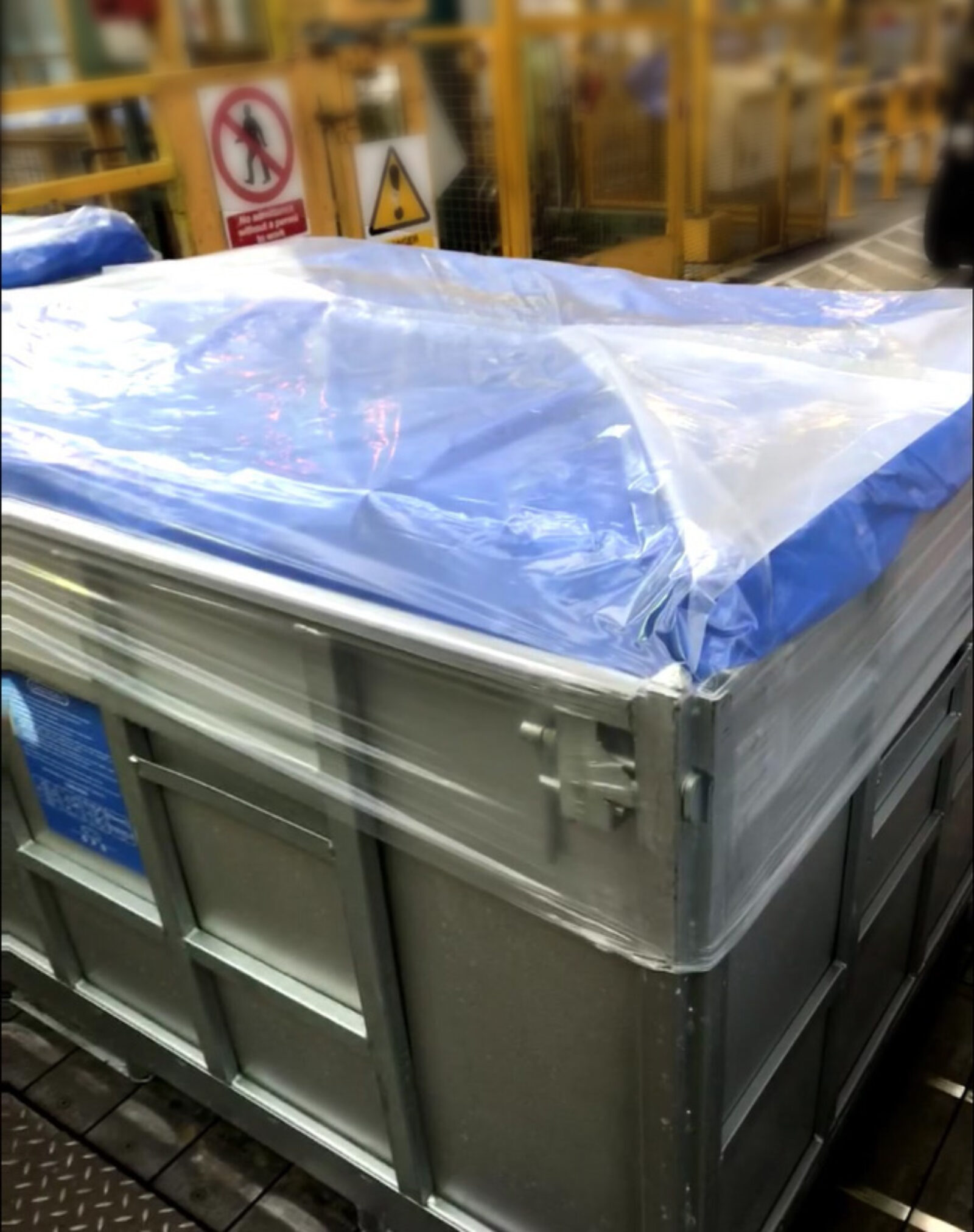 Synthetic rubber bale handling - BEUMER Group