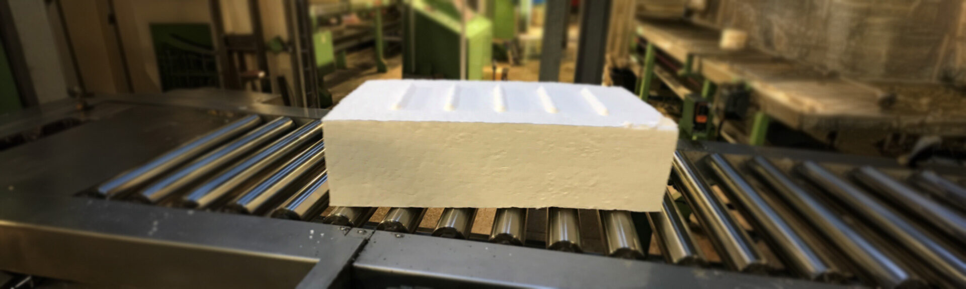 Synthetic rubber bale handling - BEUMER Group