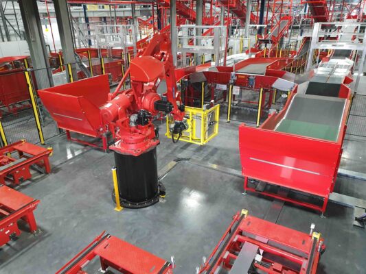 BEUMER Group sets new standards in fully automated logistics