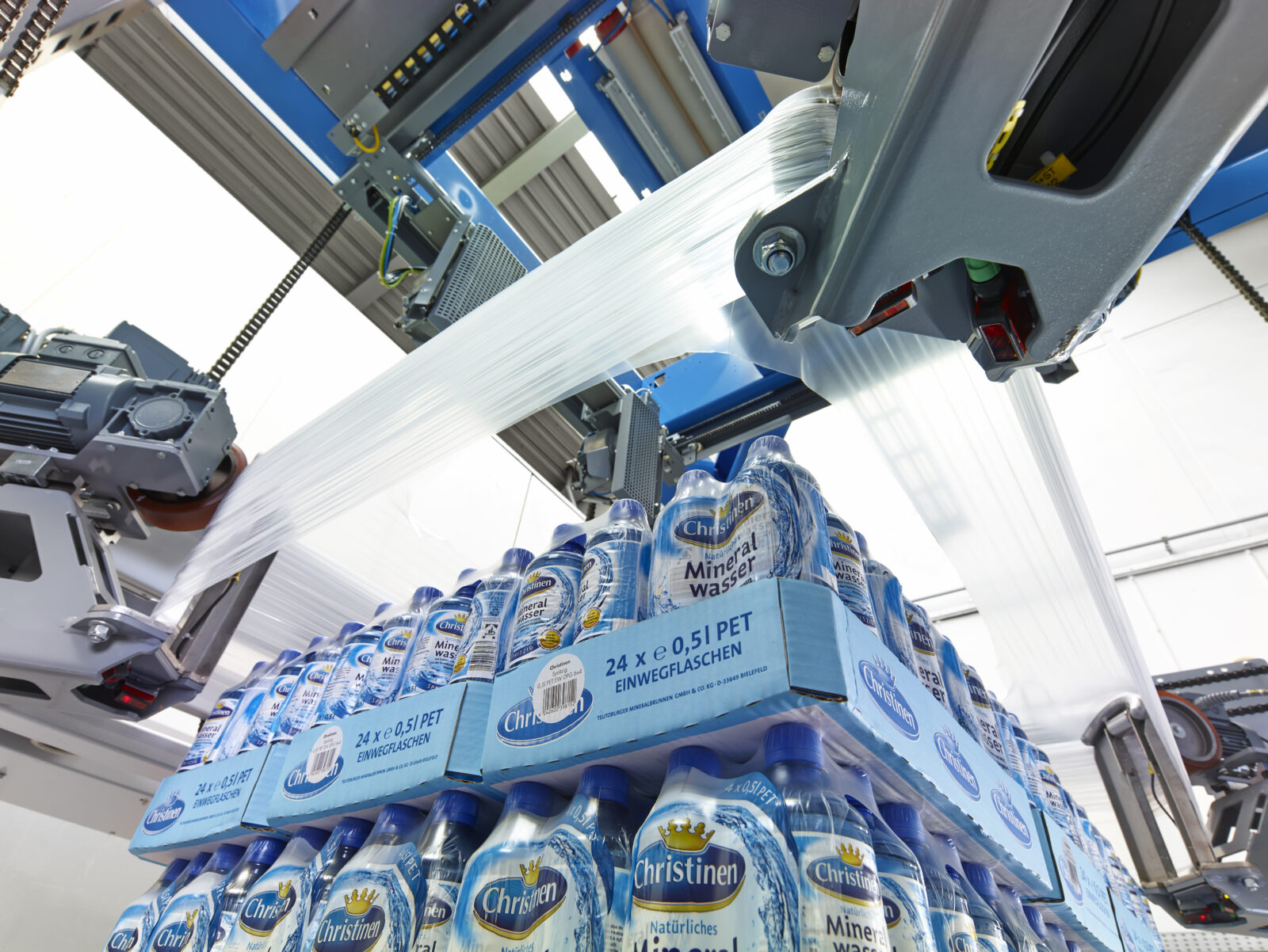 BEUMER Stretch Hood®: maximum stability, total protection - BEUMER Group